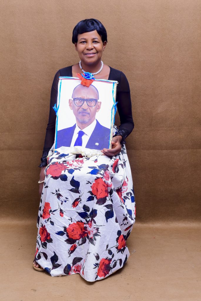 Ruhango: Imbamutima za NYIRANDUNGUTSE Francoise wahimbiye indirimbo ...